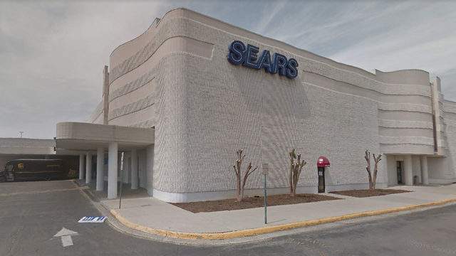 Sears at Valley View Mall to close